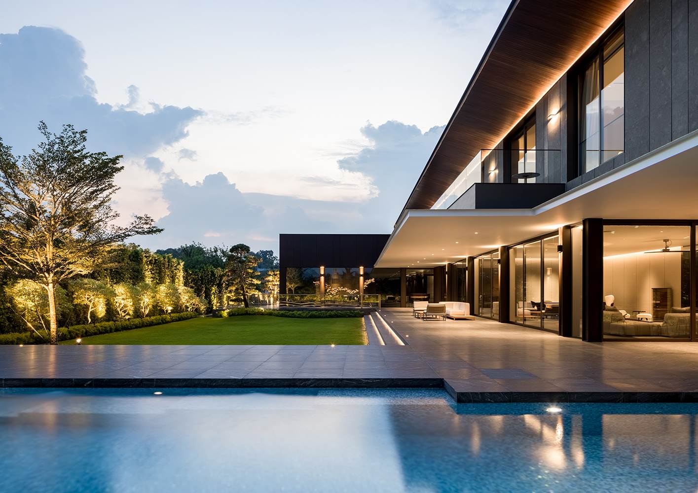 Luxury Home Furniture