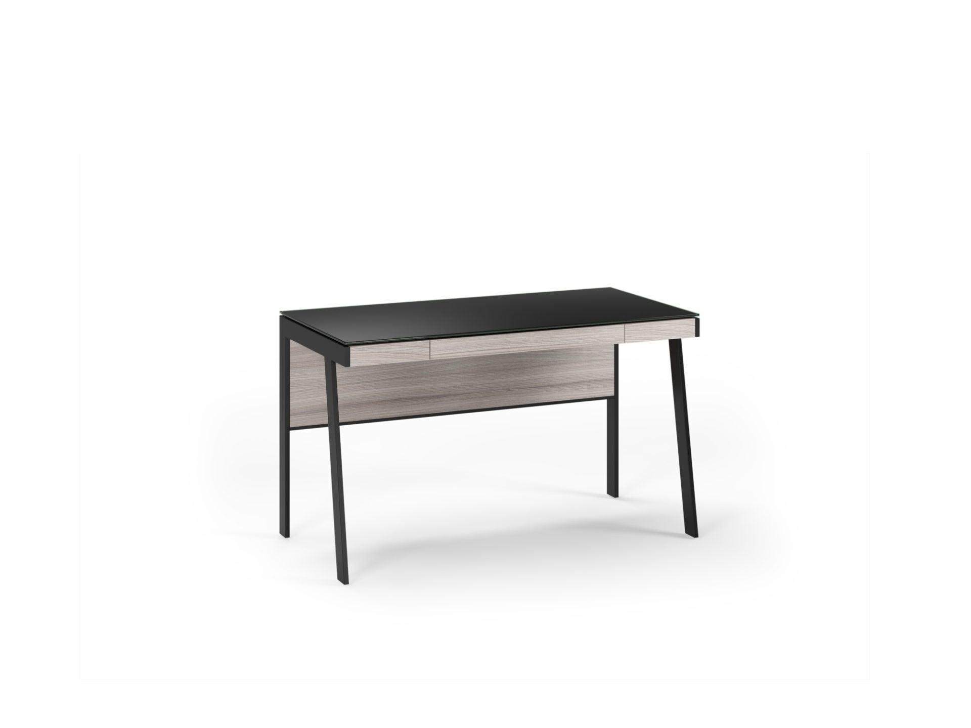 Sigma 6903 Compact Desk – Modern Studio